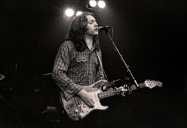 70s Rock Guitarists: List of the Best Guitar Players of the 1970s