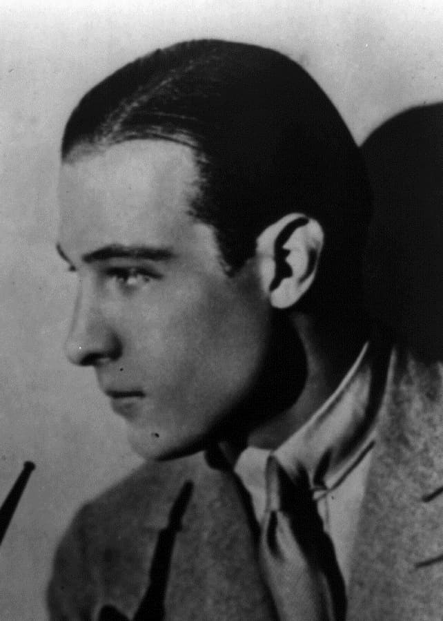 The 35 Most Handsome Famous Men Of All Time, Ranked