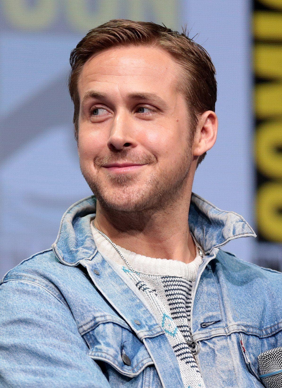 Celebrities With Lazy Eye 25+ Celebrities With A Lazy Eye