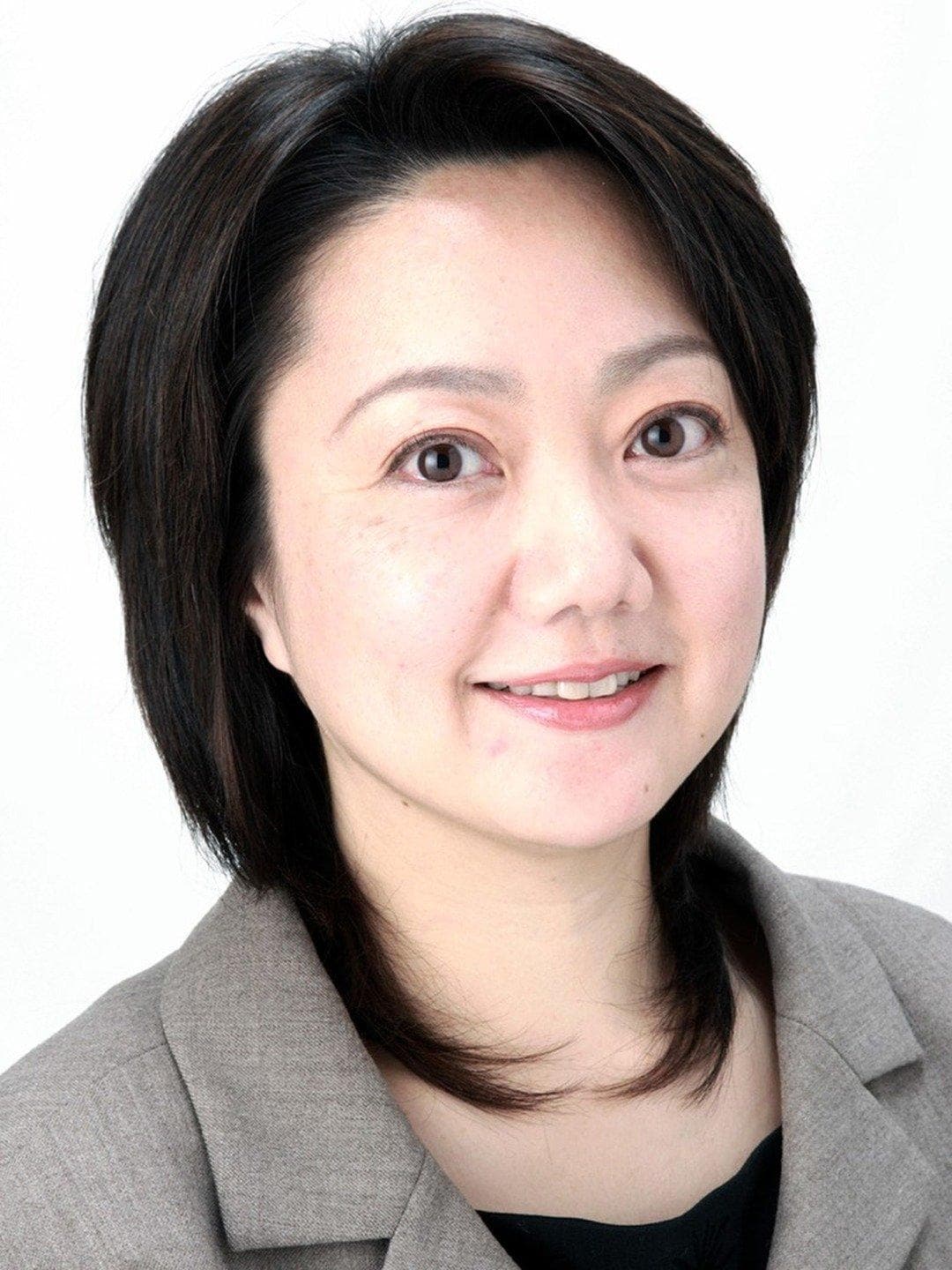 Famous Narrators | List of the Top Well-Known Narrators