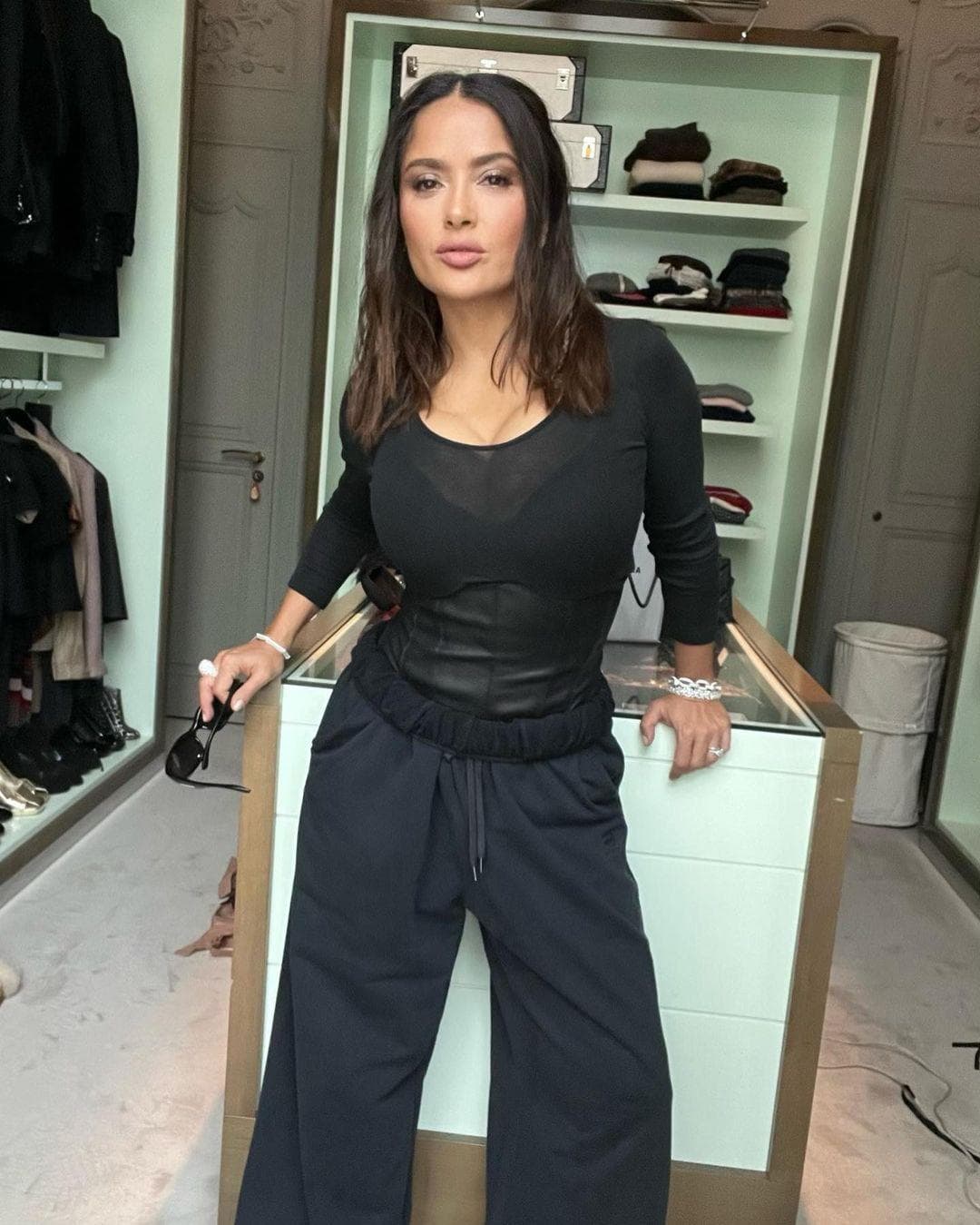 13 Celebrities With Spoon Body Shape