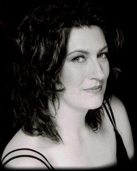 The 50+ Best Living Opera Singers, Ranked By Fans